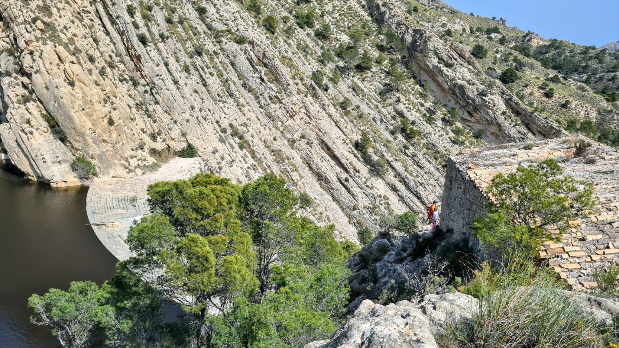 Descubre el Pantano de Tibi, una ruta fácil para todas las edades
